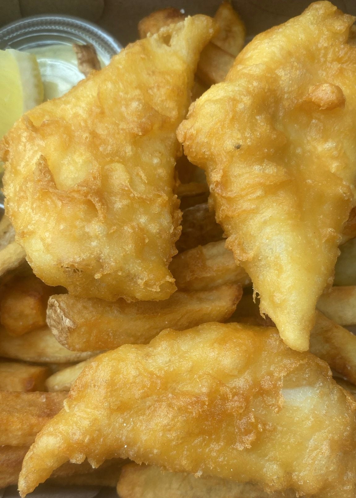 Kid's Fish Nuggets & Chips | Hammerhead’s
